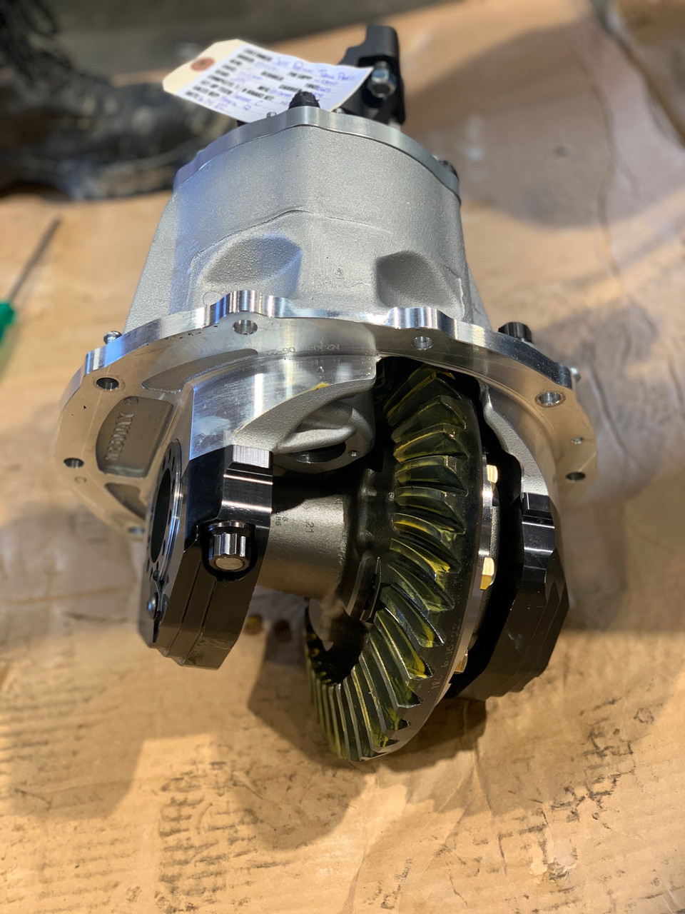 Strange Engineering | Ford 9" | Complete Diff | 3.00 Ratio | 31 Spline