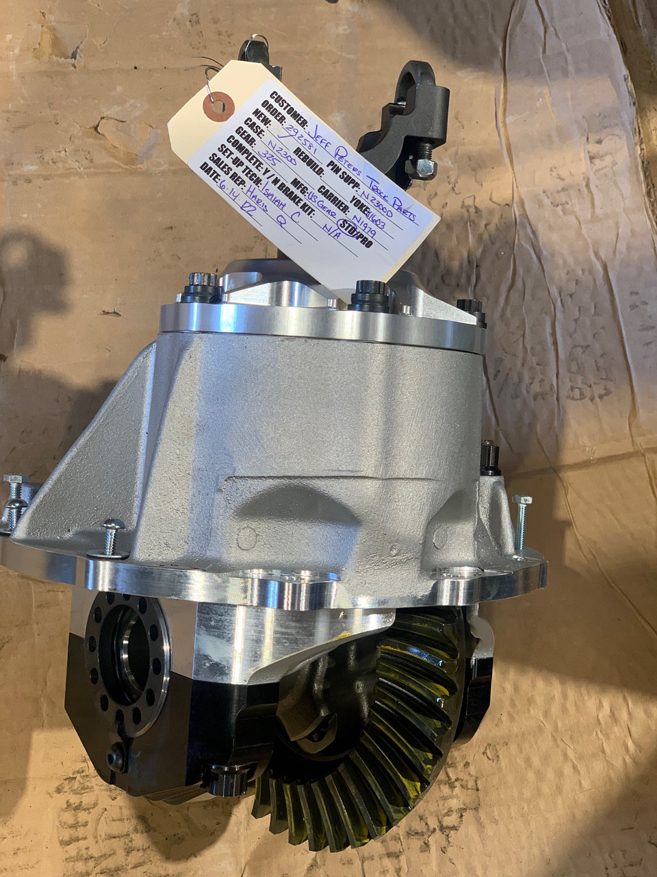 Strange Engineering | Ford 9" | Complete Diff | 3.00 Ratio | 31 Spline