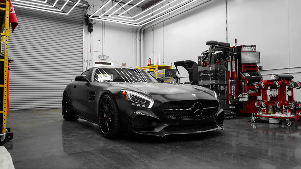 Drive Like a Celebrity: Cars Owned by Oscar Winners - ShearComfort