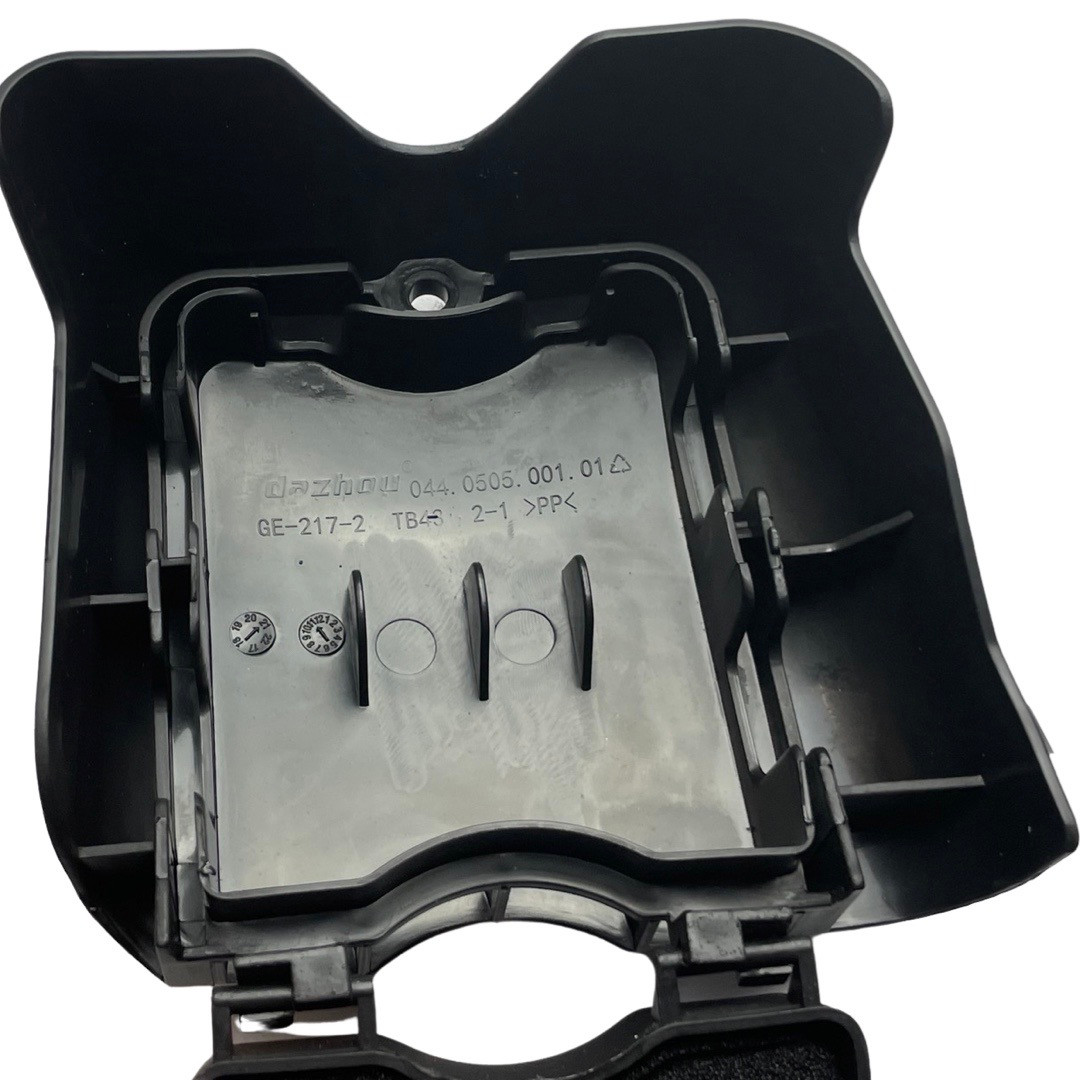 1154091 - Genuine Replacement Air Filter/Choke Housing Assembly