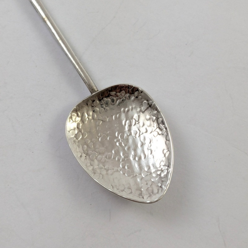 Australian Harris & Sons Holly Leaf Hovia Sterling Silver spoon