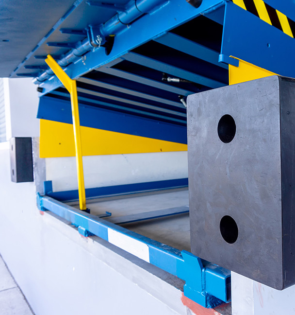 Material Handling - Page 1 - Bunzl Processor Division