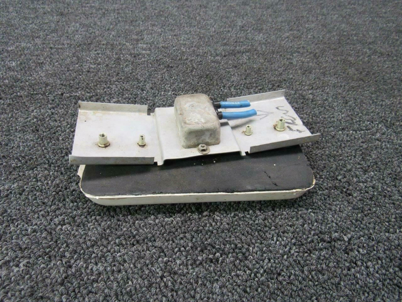 1500 Piper PA28-150 General Aviation Electronics ADF Loop Antenna