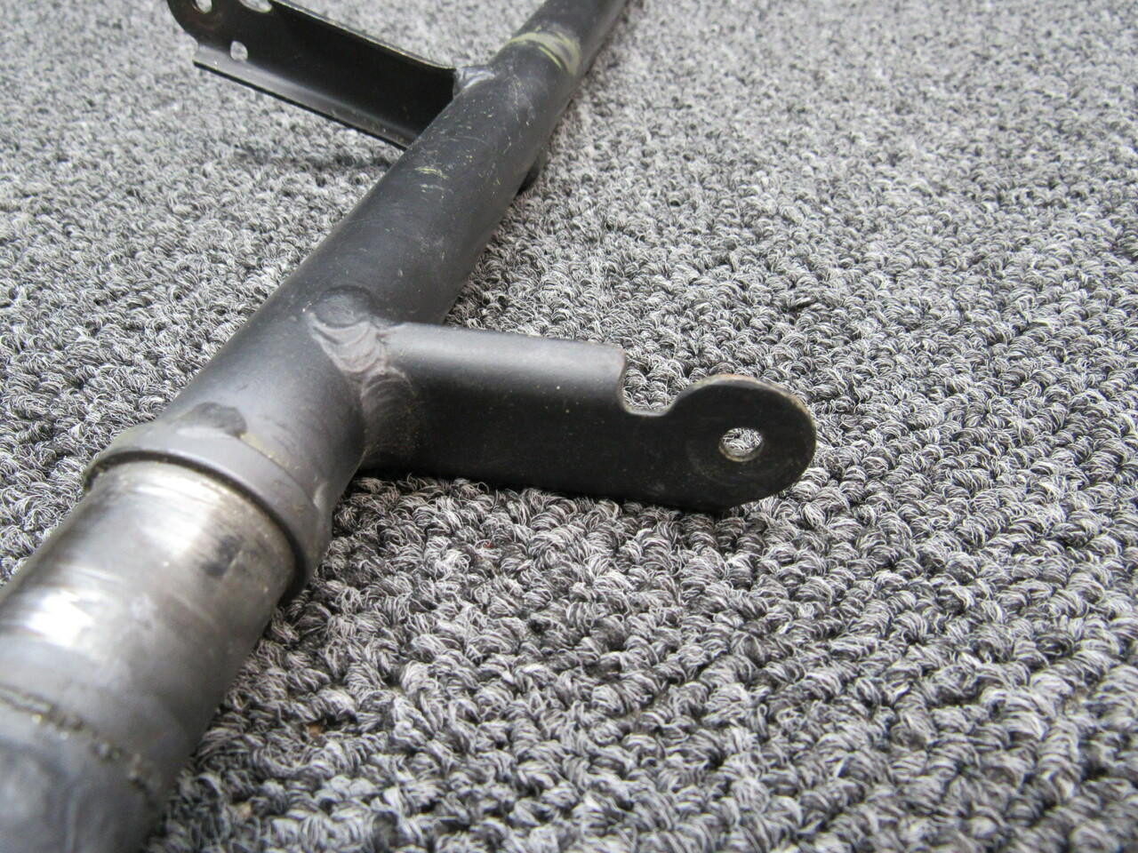 0760032-2 Cessna A185F Rudder Bar Assembly Right Hand
