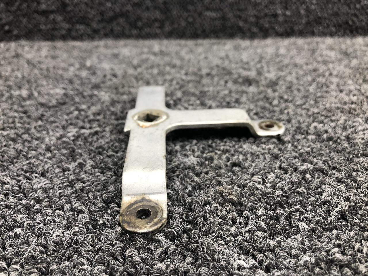 Beechcraft Baggage Door Latch Retainer Assembly