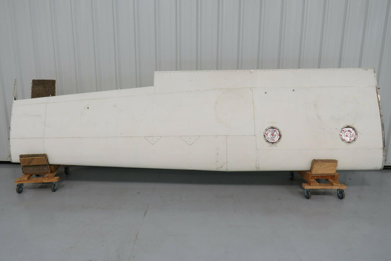 1220802-10 Cessna T207A RH Wing Extended Range Fuel Tank