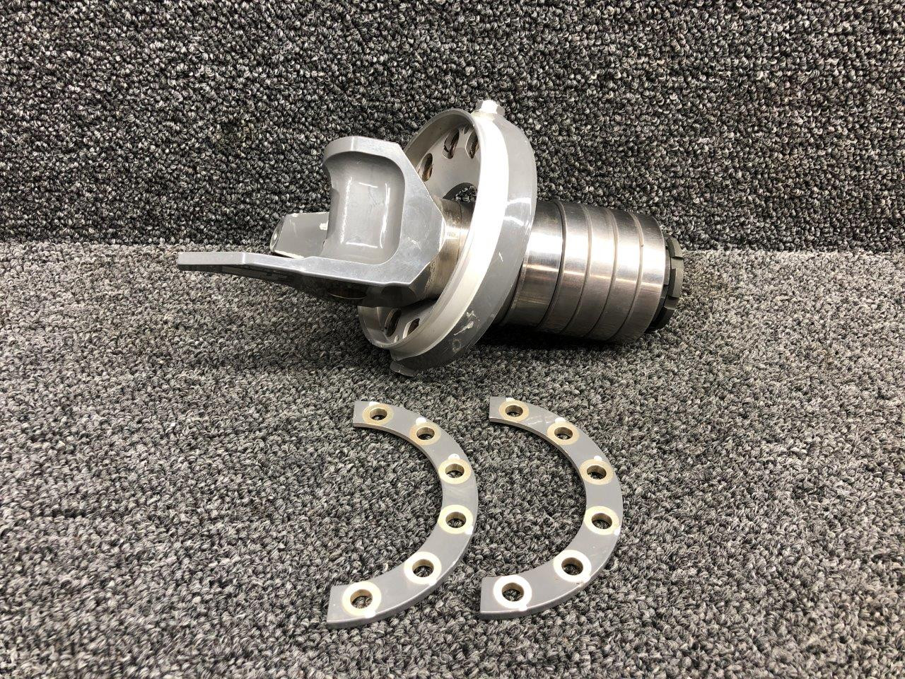 A005-15 / A158-3 Robinson R22 Beta Main Rotor Spindle, Damaged