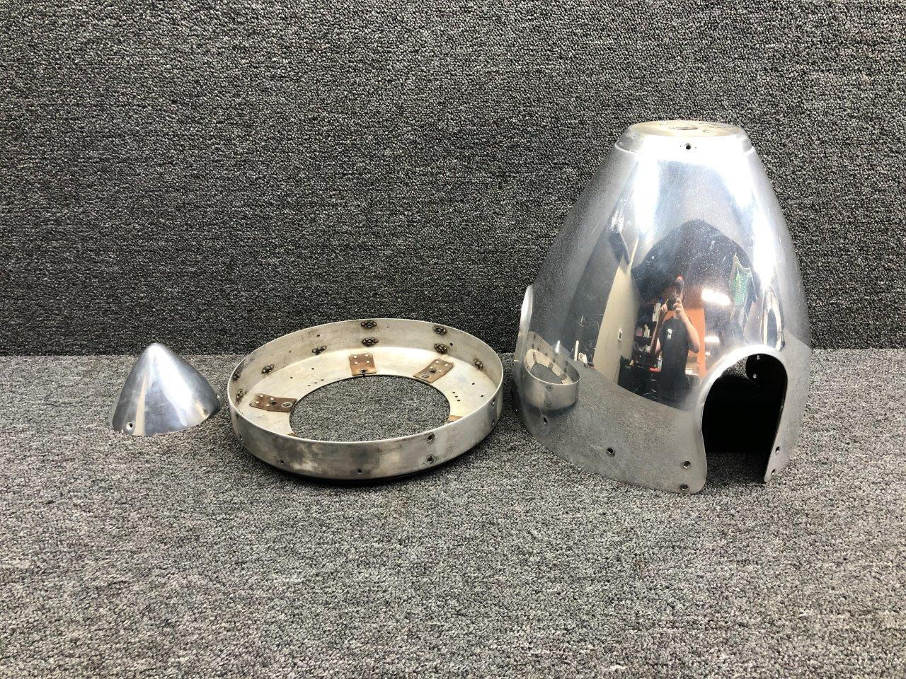 C3278-2P / C3566-1 Beech 95-B55 3 Blade Propeller Spinner W/ Bulkhead & Cap
