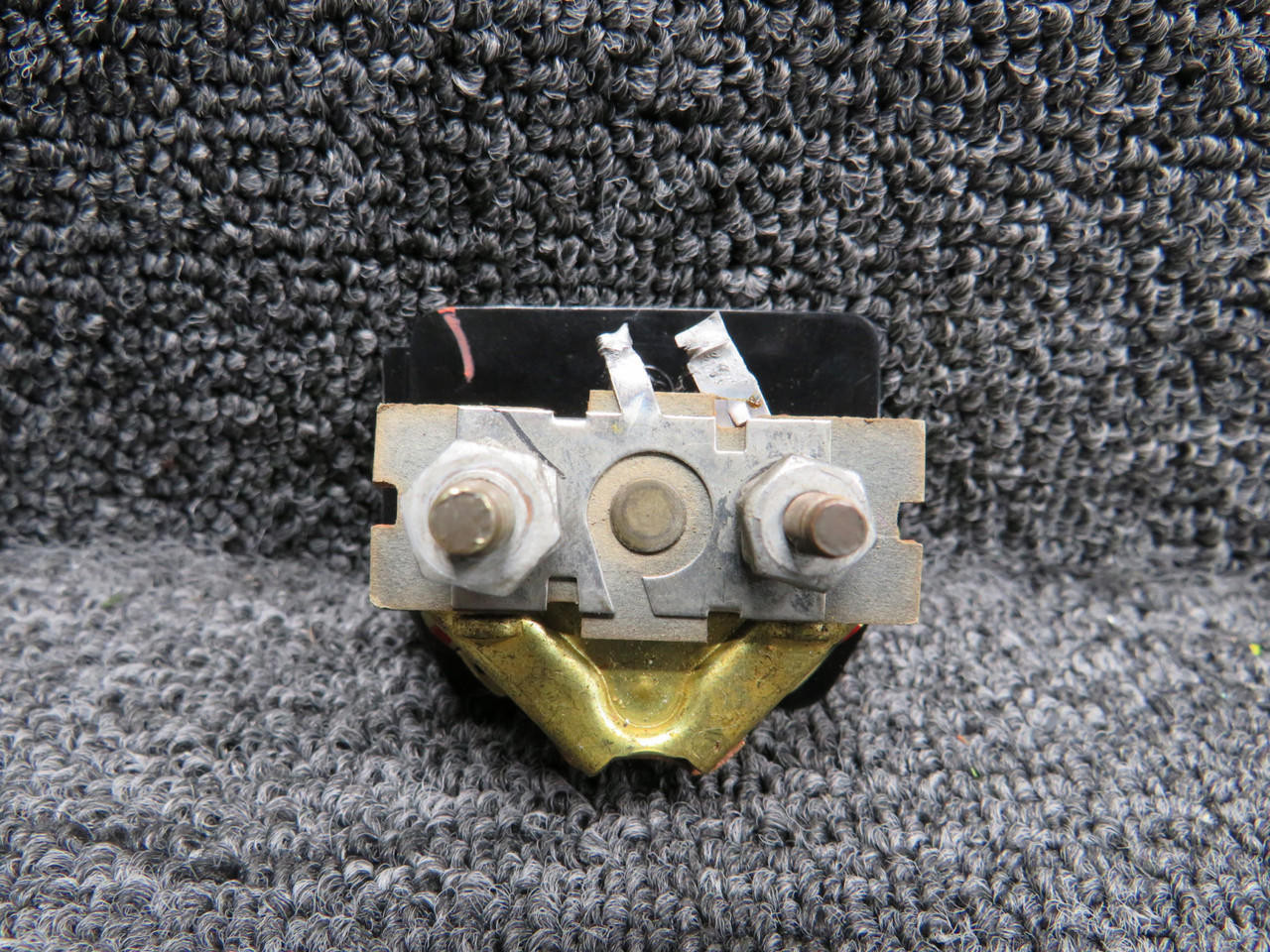 5644537 Fuel Quantity Indicator Part