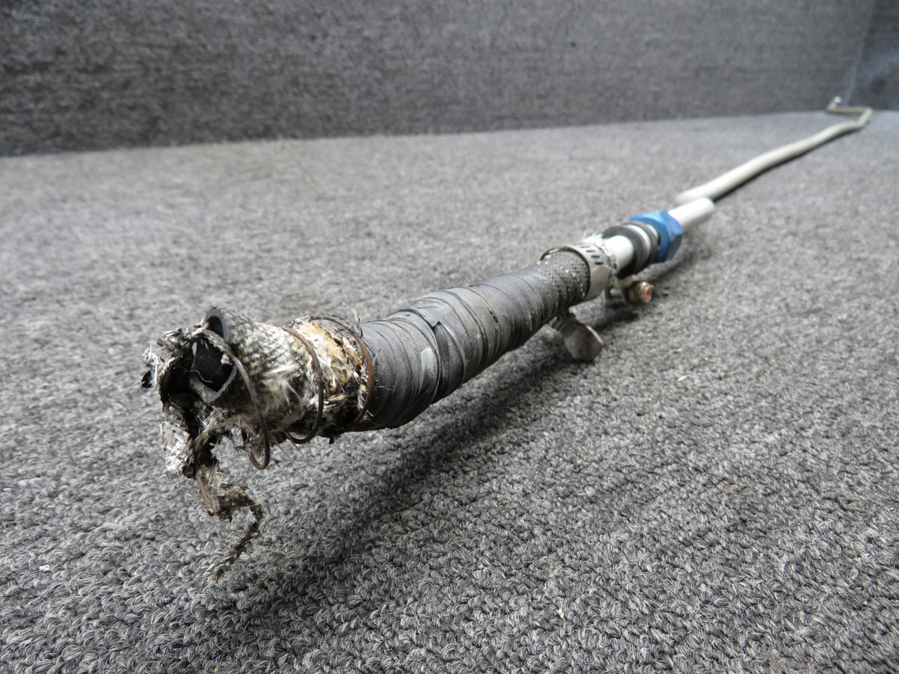 8514450-32 Leading Edge Tube For Sale