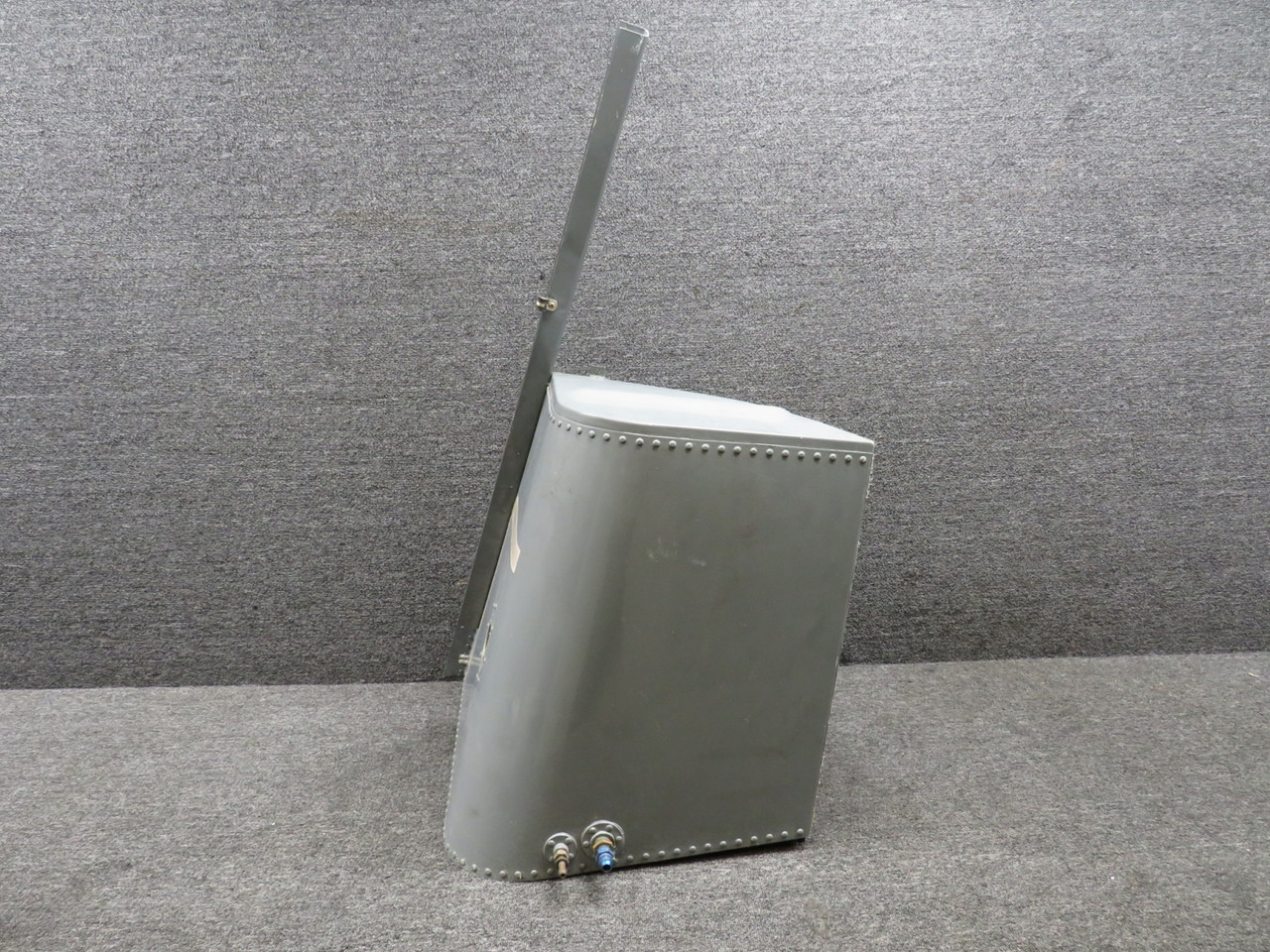 A010-15 Robinson R22 Beta Auxiliary Bladder Fuel Tank Assembly (Minus ...