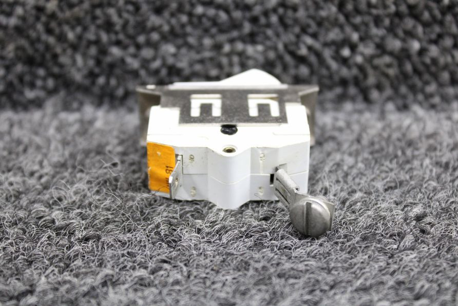 930023-013 Mooney M20J ETA Radio Master Rocker Switch For Sale