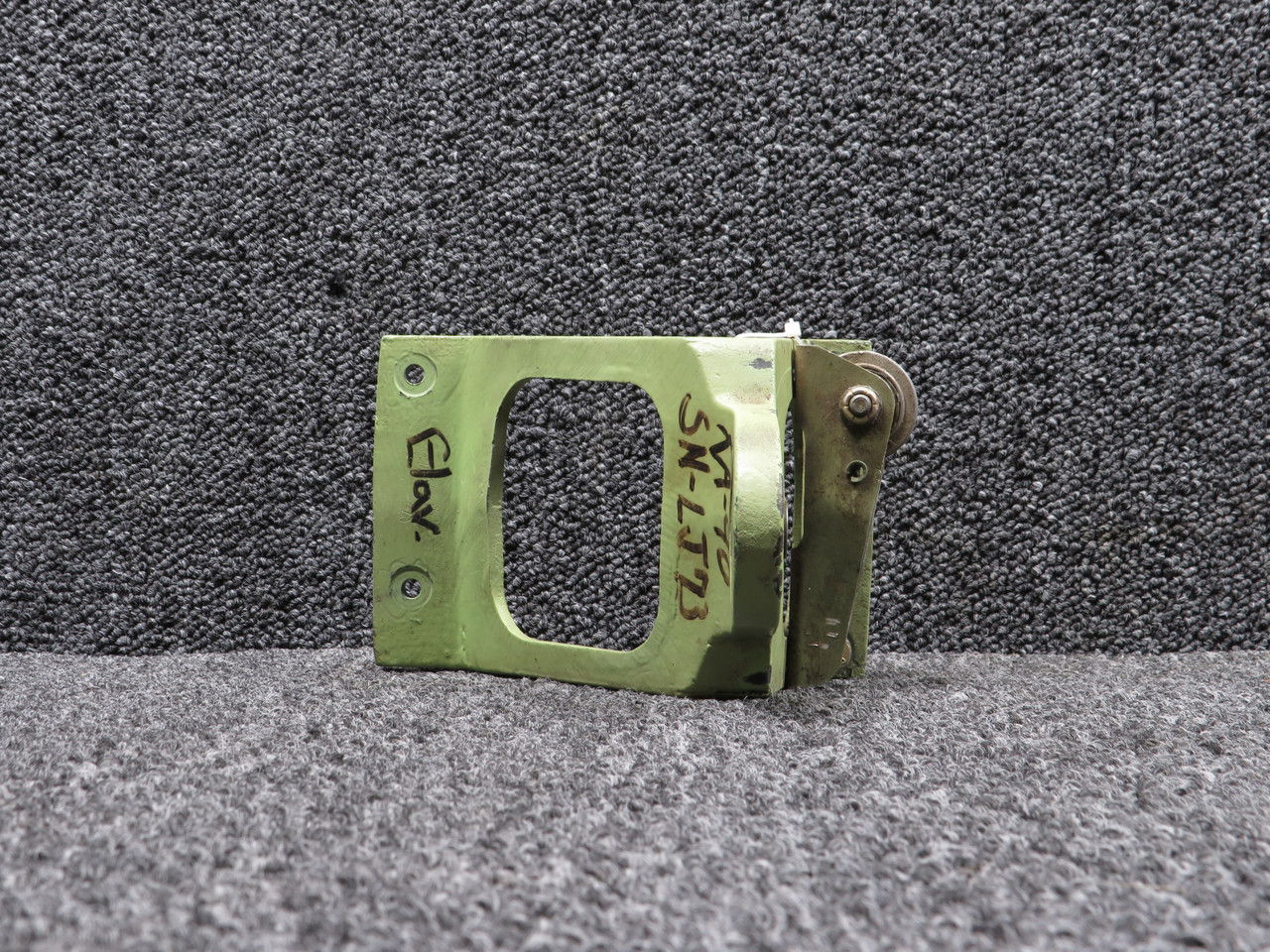50-524420-4 Beech KA-90 Elevator Inboard Hinge RH (Pulled Rivet) (Core)