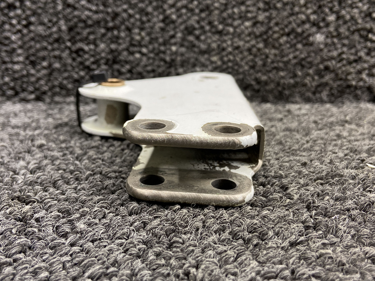 2422511-31 (Use PN: 2422511-32) Lear Jet 55 Spoiler Actuator Arm Assembly