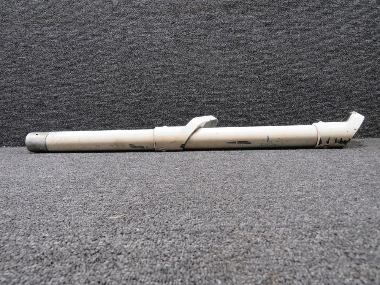 0811901-2 Cessna 310B Retractable Entrance White Strut Step Assembly