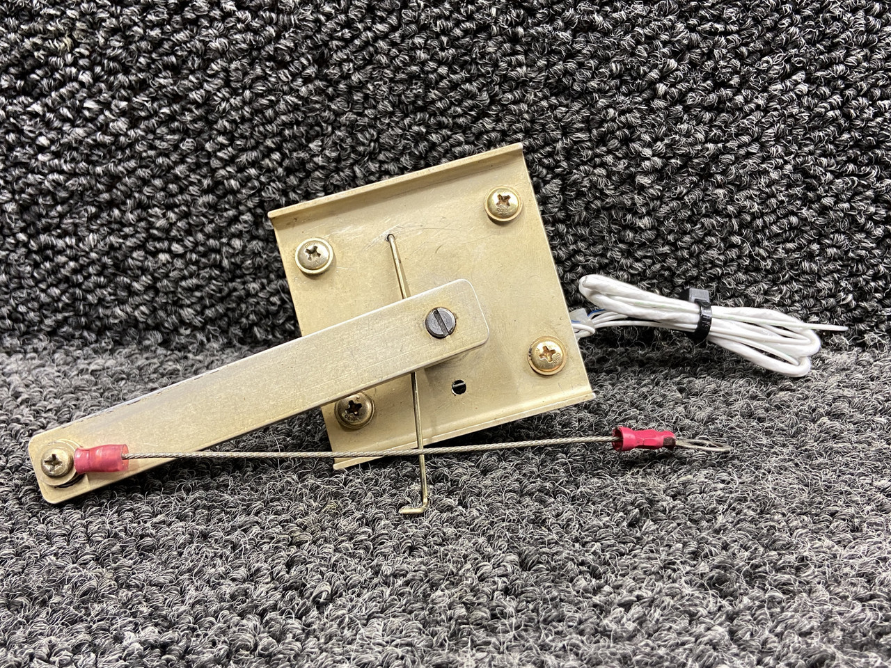 KKU1031S28 PEC Autopilot Potentiometer with Lever For Sale