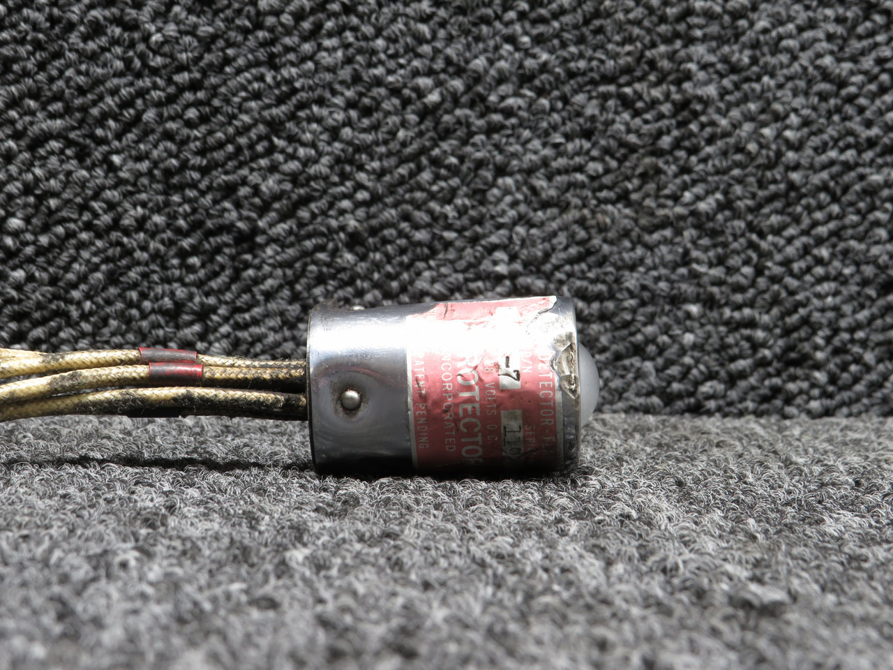 30-215-7 Pyrotector Flame Fire Detector (Damage) For Sale