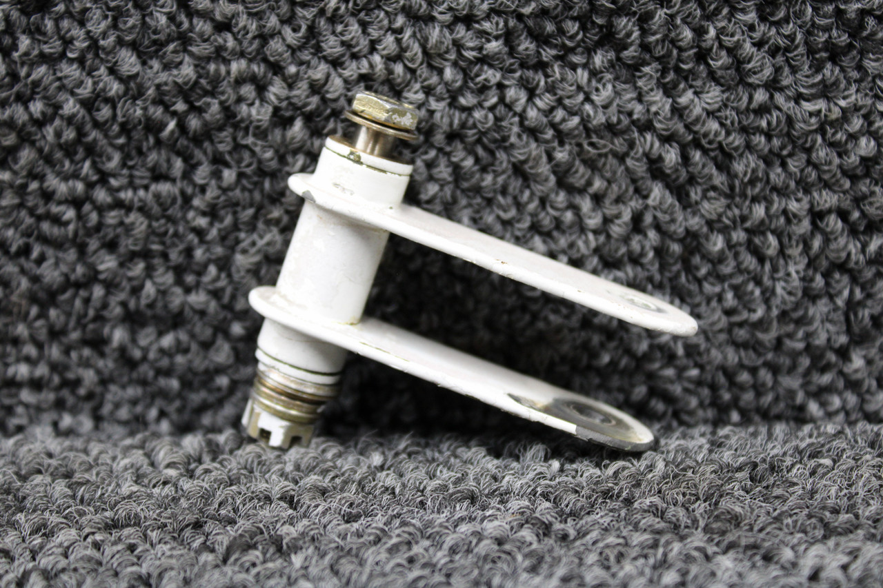 86572-004 Piper PA44-180 Rudder Trim Travel Control Arm For Sale