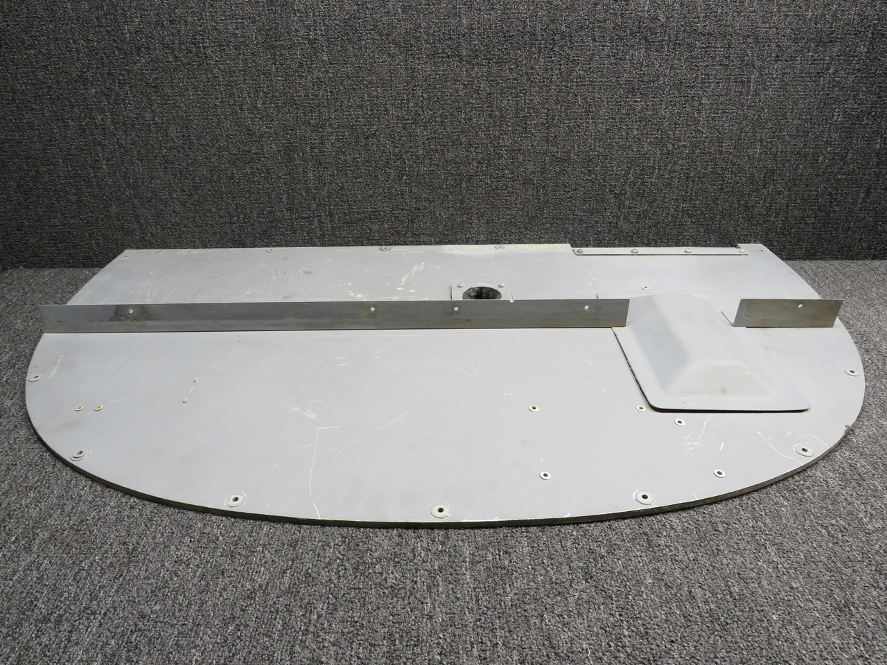 Beechcraft King Air A90 Nose Compartment Panel Unit