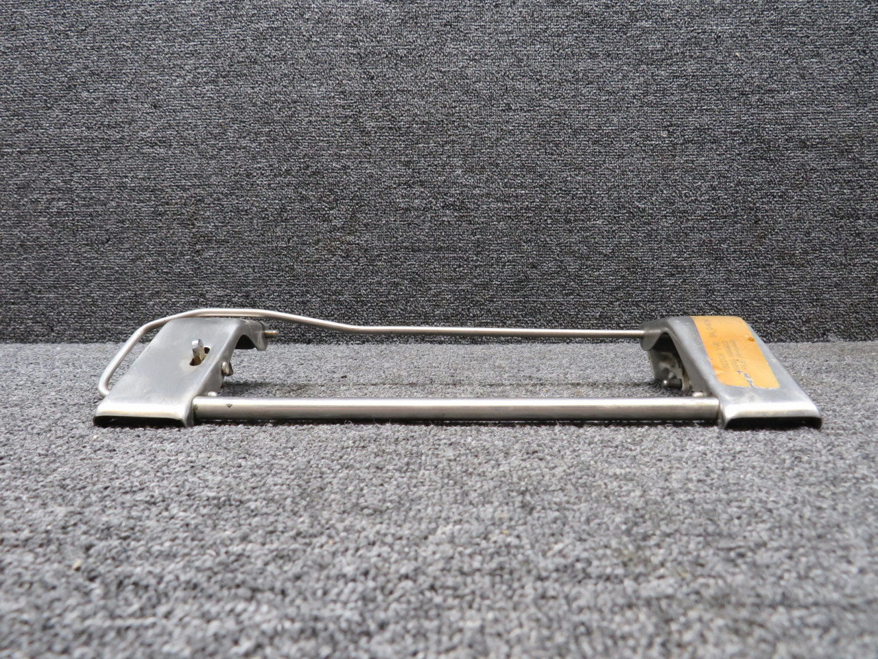 35-415312-2 Beechcraft V35 Rear Window Handle with Pin, Support ad ...