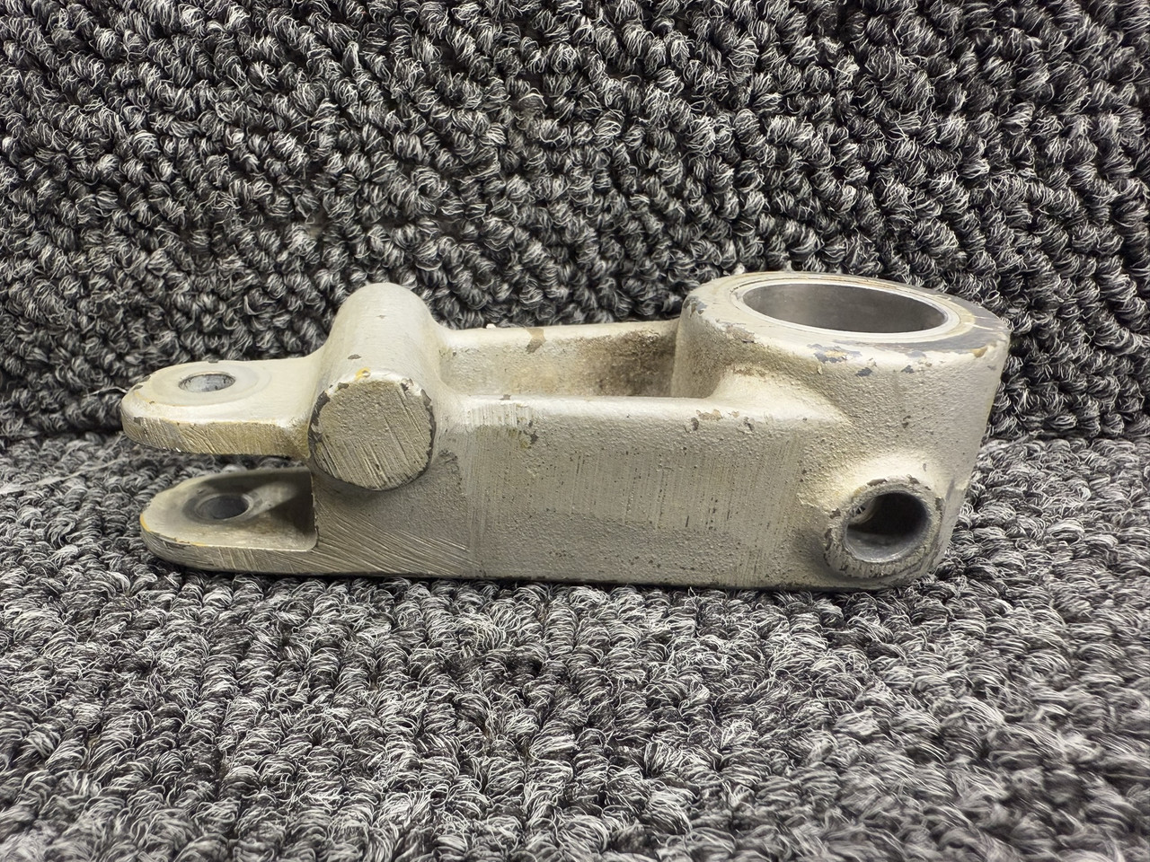 60-820031-11 Beechcraft 58 Nose Steering Arm Assembly
