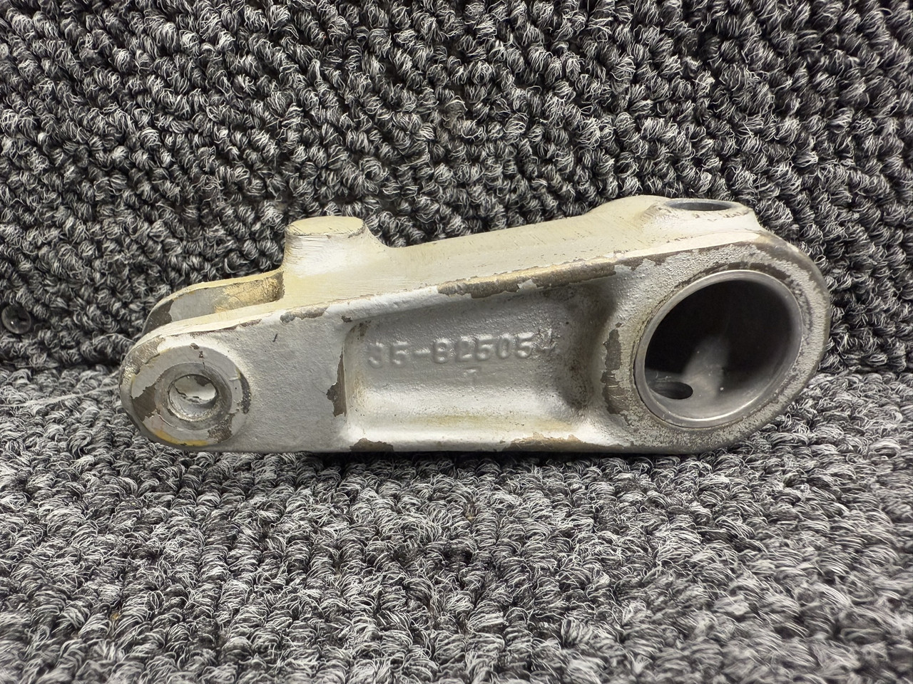60-820031-11 Beechcraft 58 Nose Steering Arm Assembly