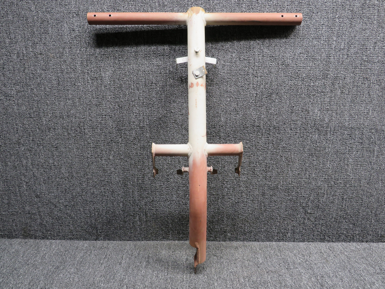 169-524018-21 Beechcraft B23 Control Column Assembly For Sale