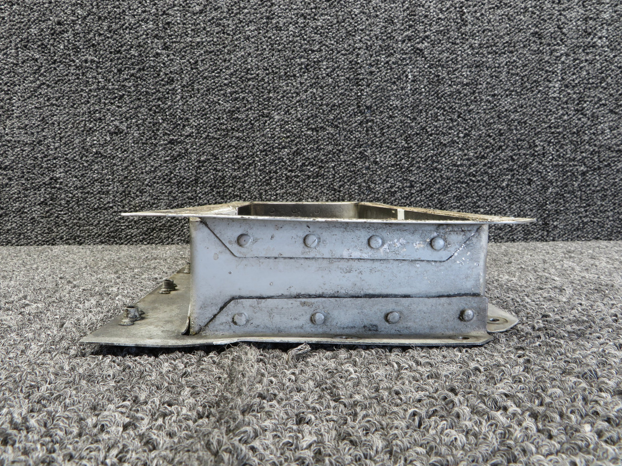 50-910458 Beech C90 Engine Oil Cooler Duct Assembly For Sale