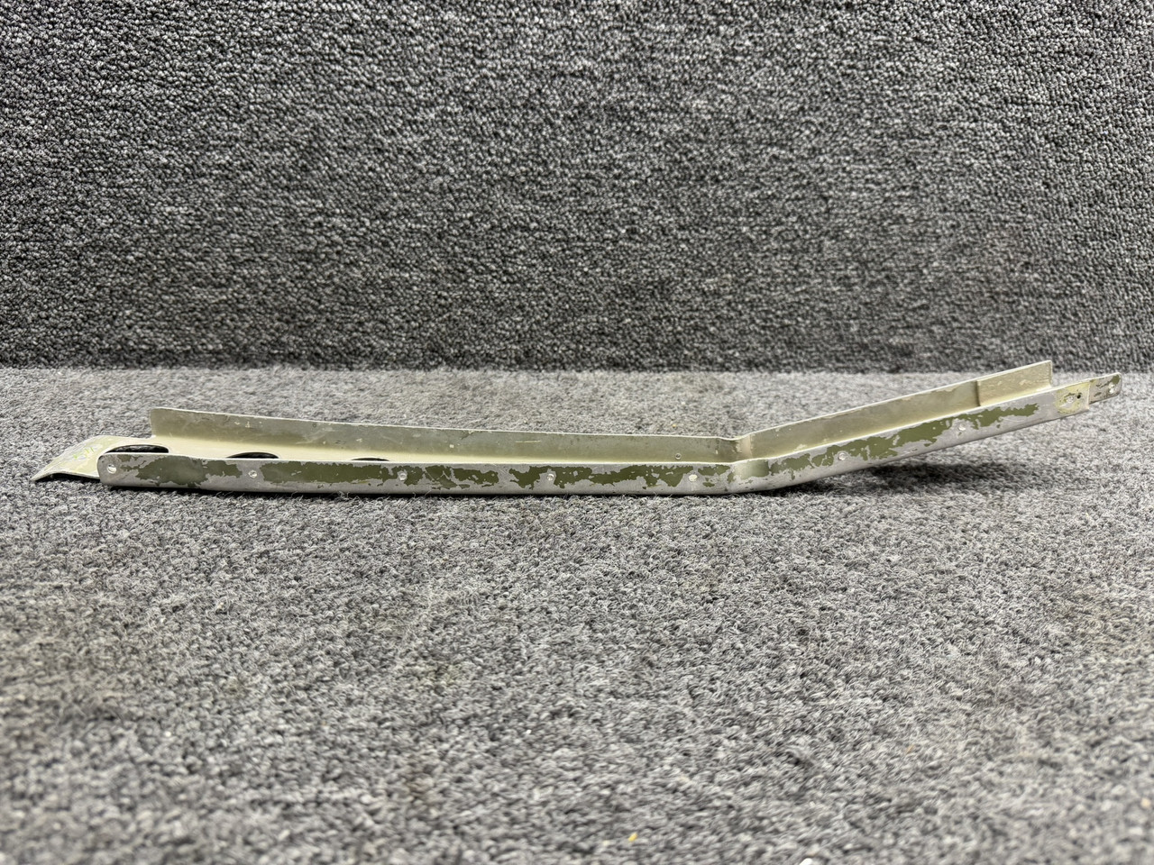 0713105-2 Cessna 180 RH Bulkhead Instrument Panel Support