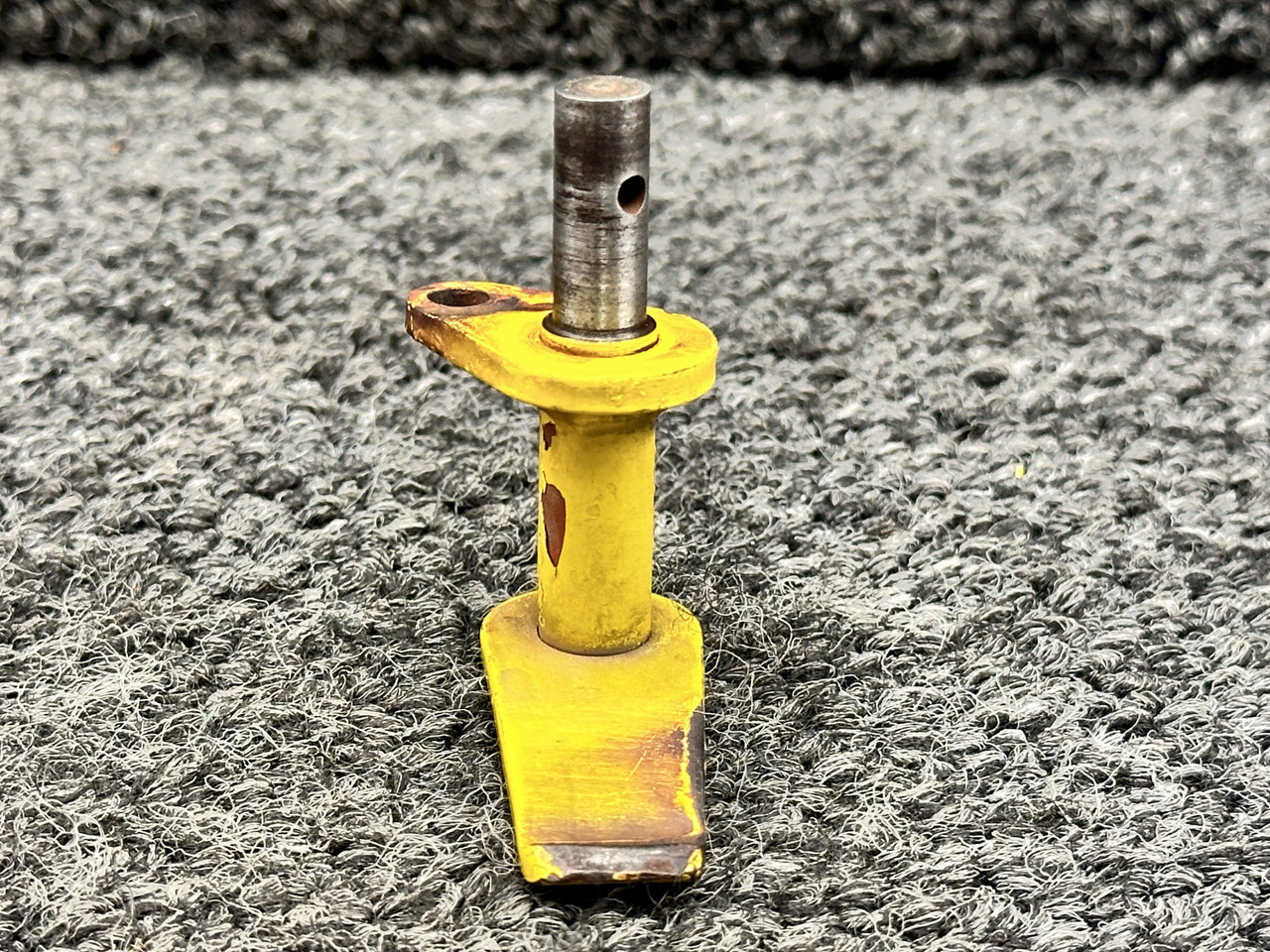 10915-2 Air Tractor AT-502B RH Door Latch