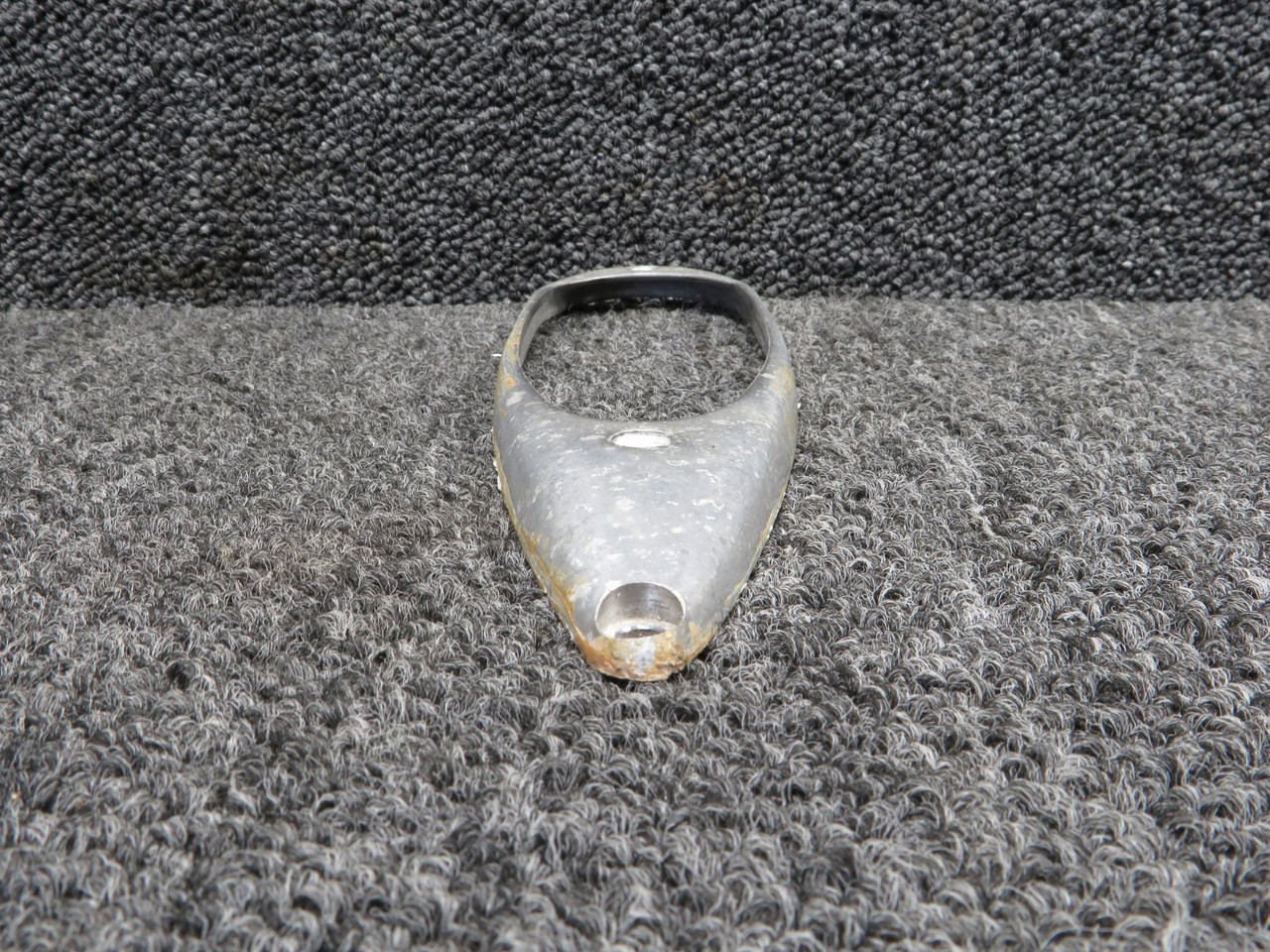 19-170560-001 Learjet LR35A Lens Retainer Unit