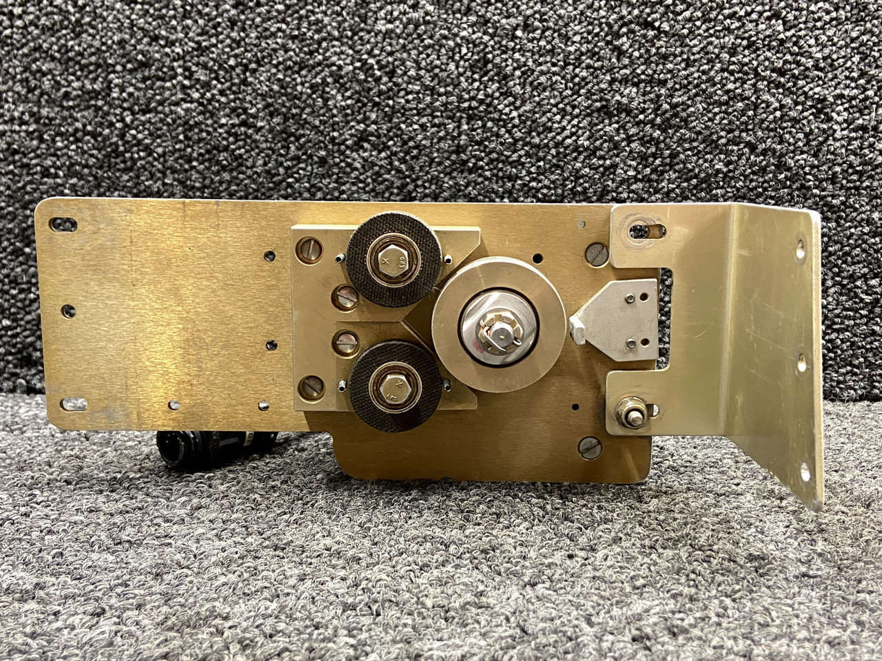 1C792-901 Century Flight Systems Autopilot Servo Assembly with Bracket ...