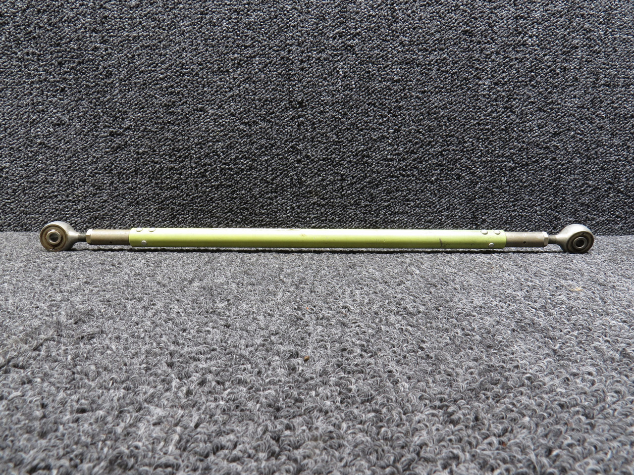 101-524035-7 Beechcraft 1900D Elevator Push Rod Assembly For Sale