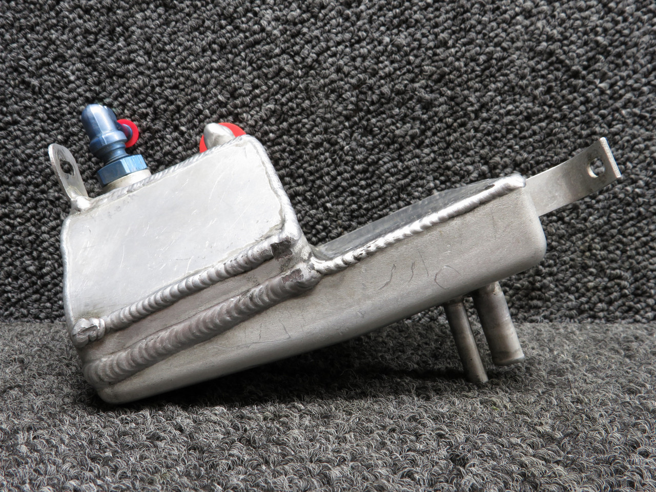 5599221-25 Cessna 550 Engine Overboard Fuel Drain Canister Assembly RH ...