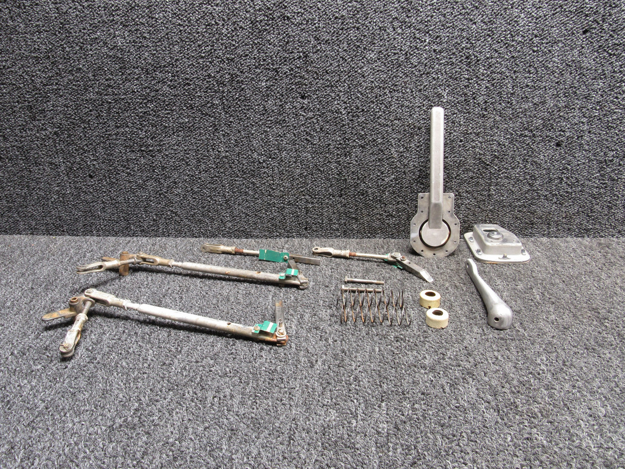 Cessna C-421 Cabin Door Latch and Handle Assembly For Sale
