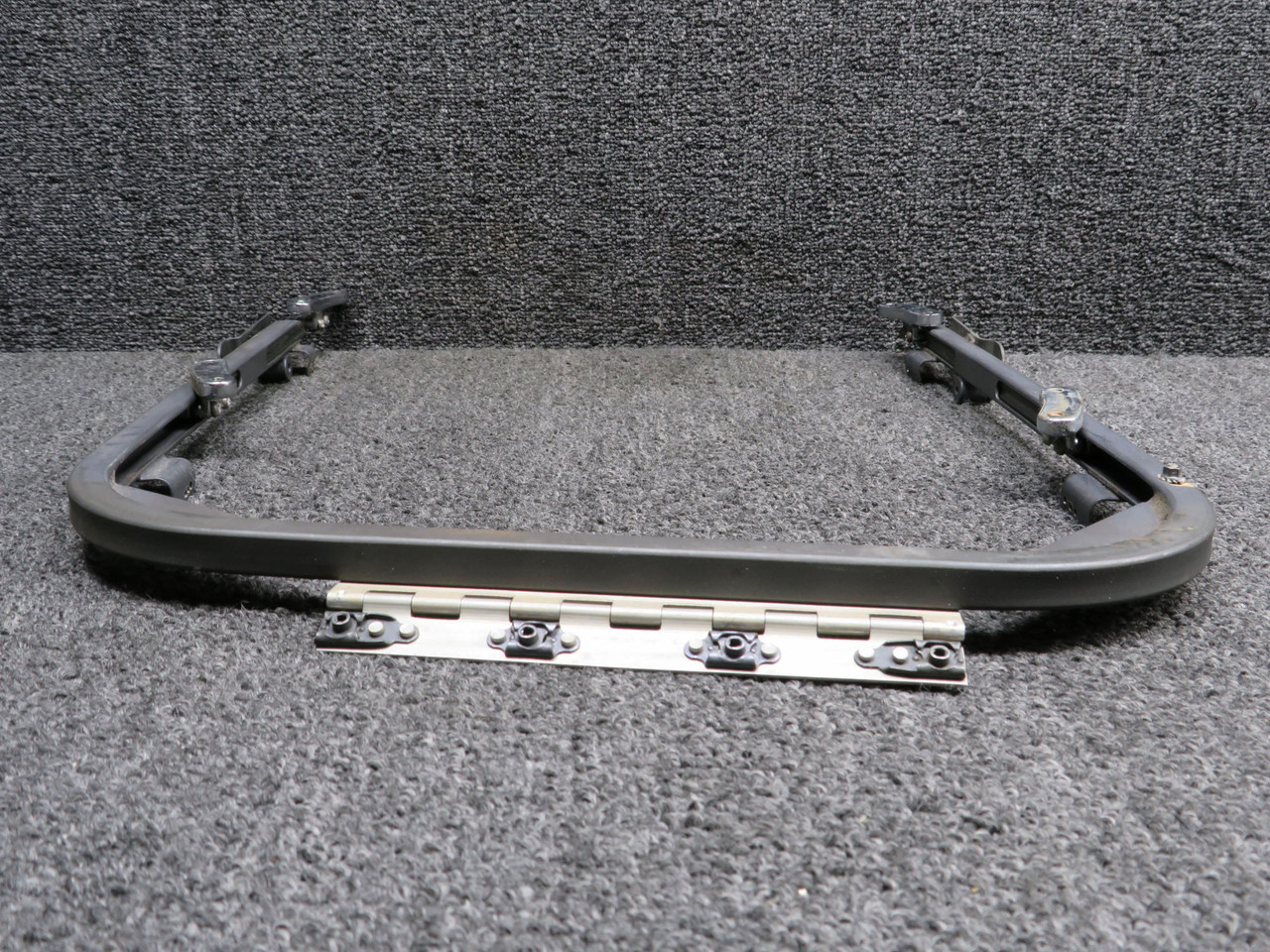 2117148-22 Cessna P210N Frame Assembly for Sliding Window