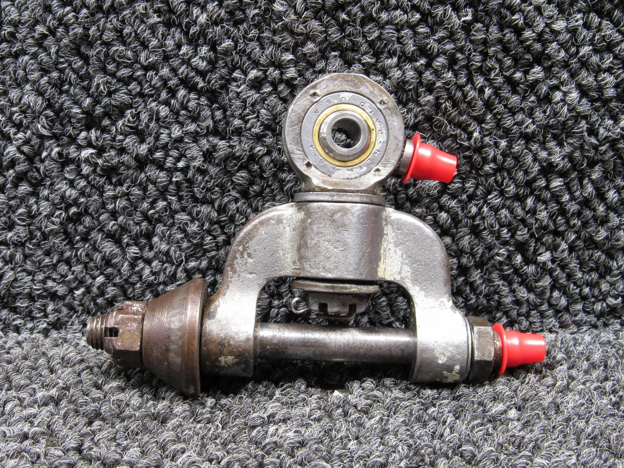35-825007 Beechcraft 55 Nose Landing Gear Swivel Yoke Assembly For Sale