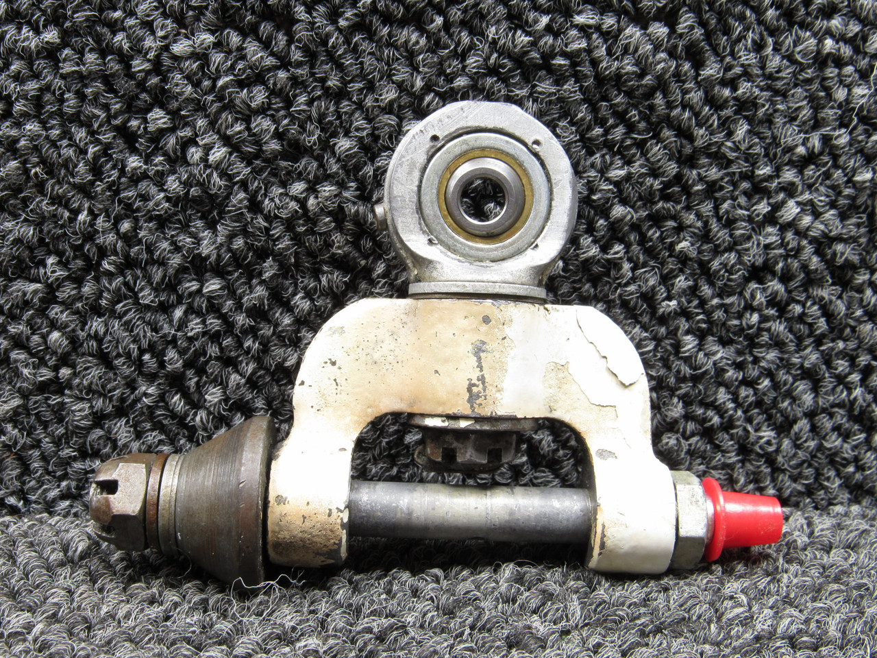 35-825007 Beechcraft 58 Nose Landing Gear Steering Yoke For Sale