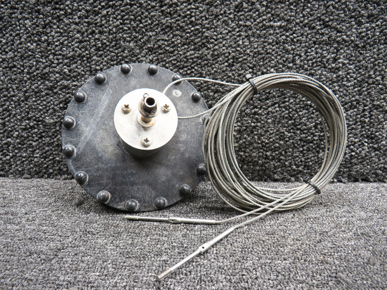 47359-1 (Alternate PN: 47360-501) Rockwell 114 Elevator Trim Wheel Assembly