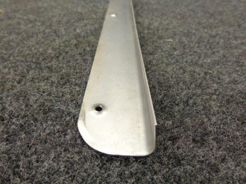 12241-001 Cirrus SR20 Baggage Door Assy Chafe Plate
