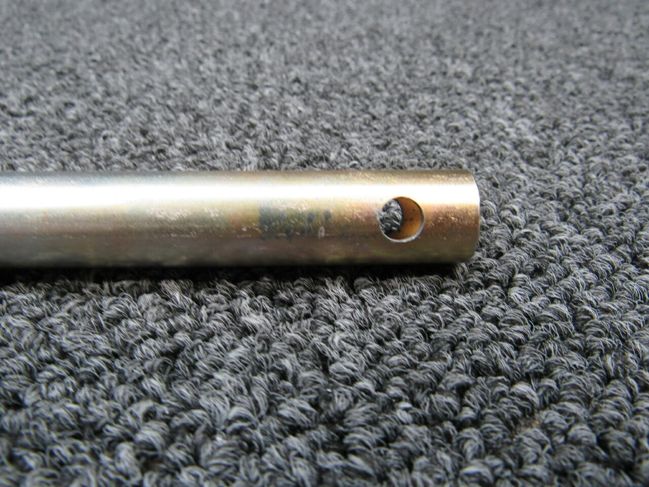 11168-002 Cirrus SR22T Elevator Torque Tube LH