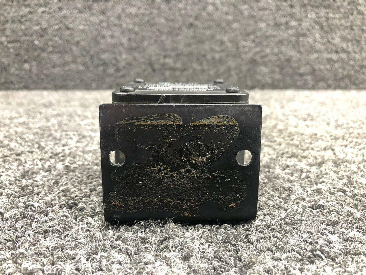 PA1-700 Cessna 172G Precision Aviation Vertical Card Magnetic Compass (14V)