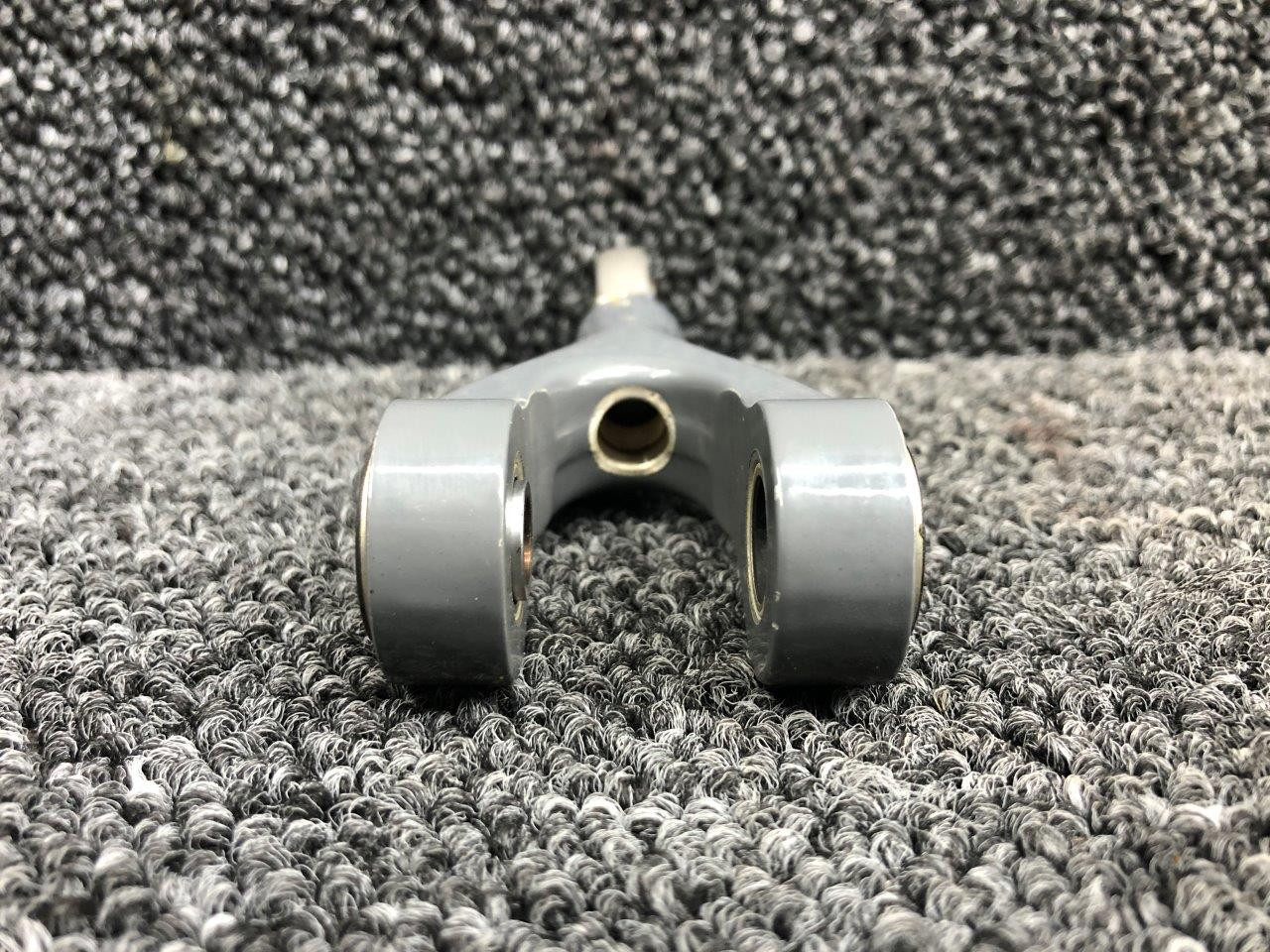 A205-3 Robinson R44 Main Rotor Fork Assembly