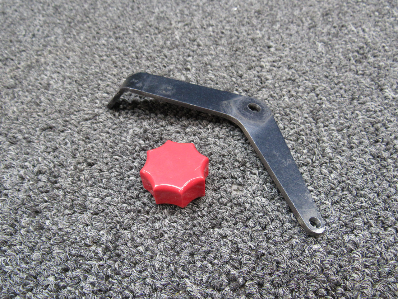 67214-000, 24048-000 Piper PA28R-200 Mixture Control Lever w Knob