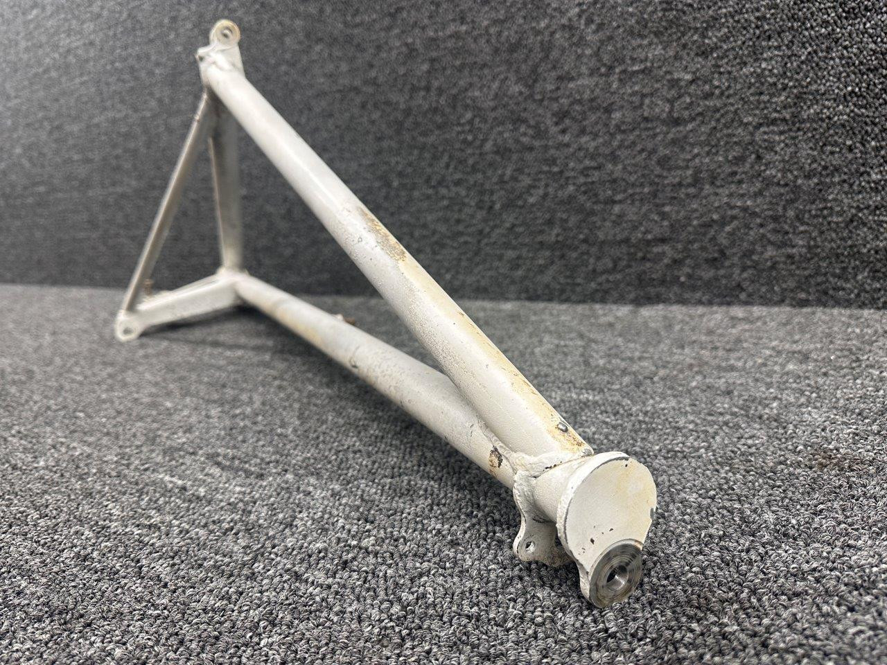 35-815155-611 Beechcraft F33A Main Gear Retract Brace Assembly RH