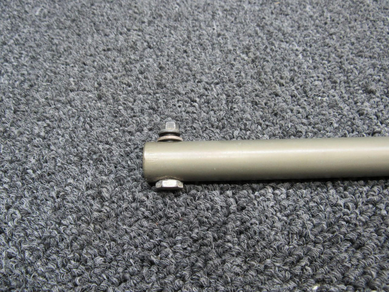 108-520089-5 Beechcraft BE-77 Control Yoke Tube LH (L: 18-3/4," D: 3/4")