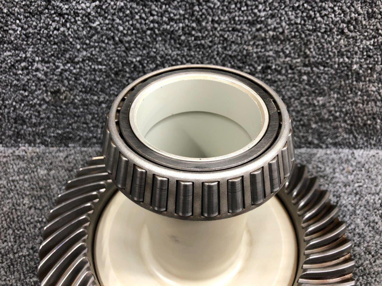 A146-2 / A268-1 Robinson R22 Main Rotor Lower Gear Set W/ Support