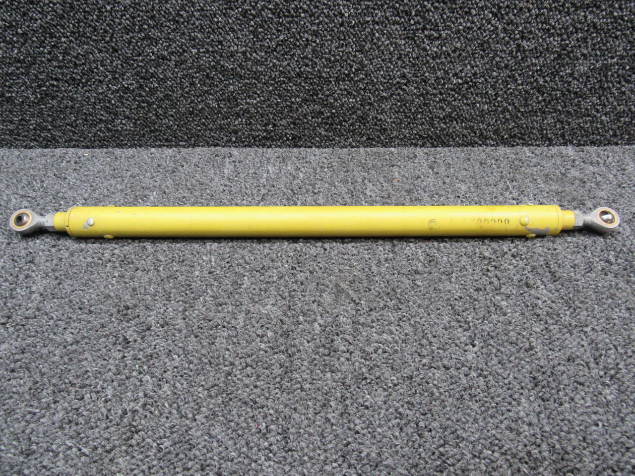 35806 Aero Commander 100-180 Push-Pull Tube Assembly Center