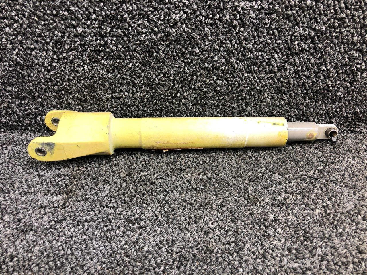 45-521212-607 Beechcraft 95-B55 Flap Actuator Assembly RH (Minus Cable)