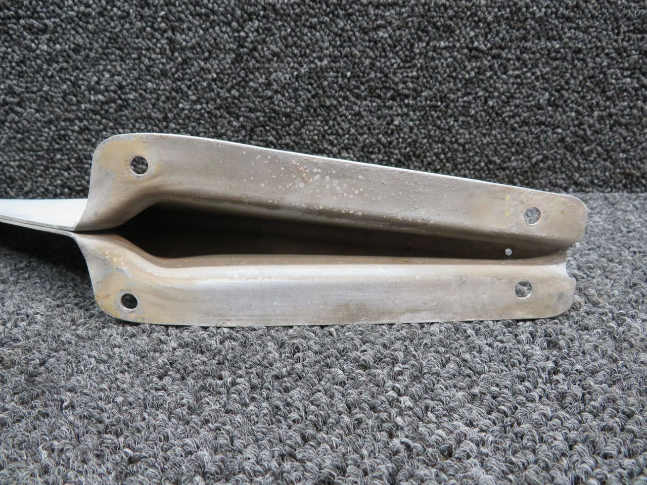 143-14075-1 Ryan Navion Fitting Assembly Flap Center Support LH Wing